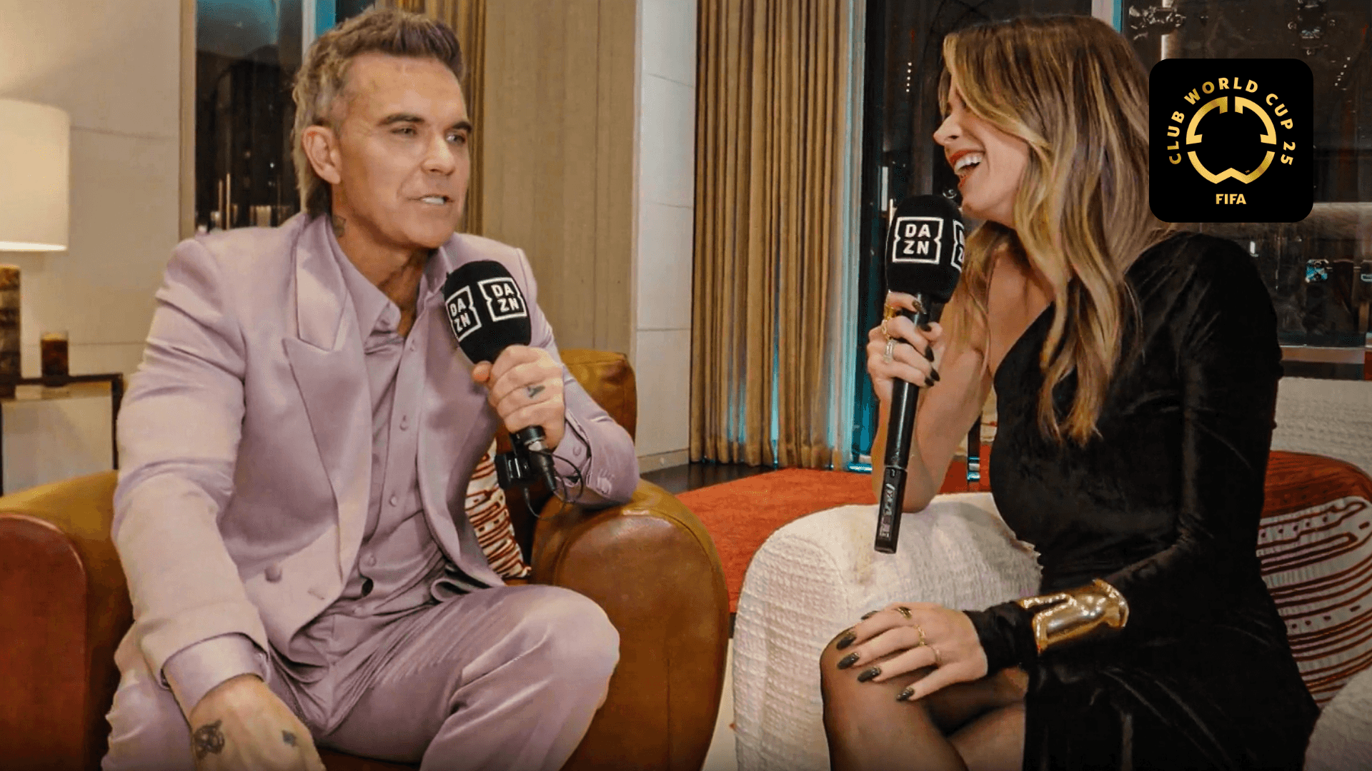 Diletta Leotta incontra Robbie Williams Streaming | DAZN IT