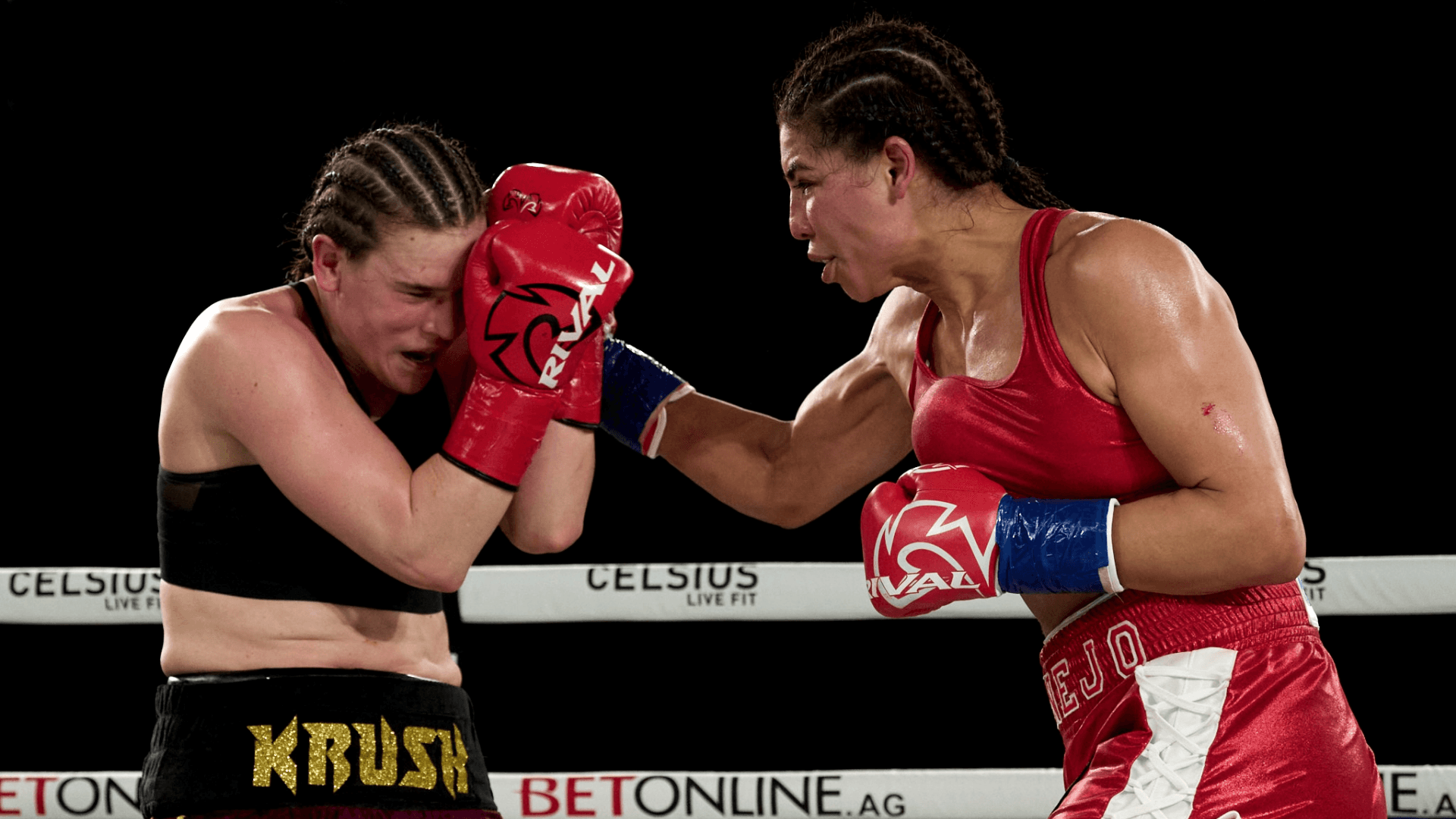 Watch Cornejo vs. Wyatt: Full Fight Online | DAZN MG