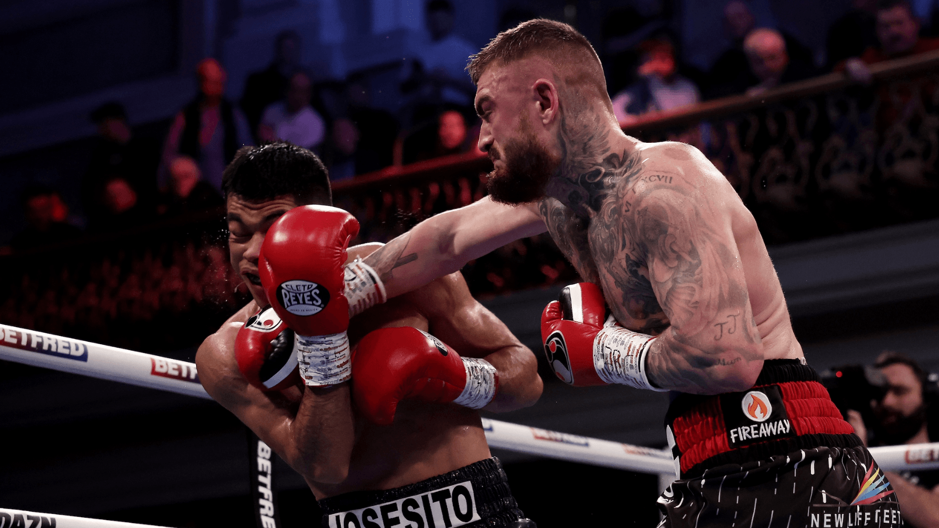 Watch Crocker vs. Felix: Full Fight Online | DAZN GB