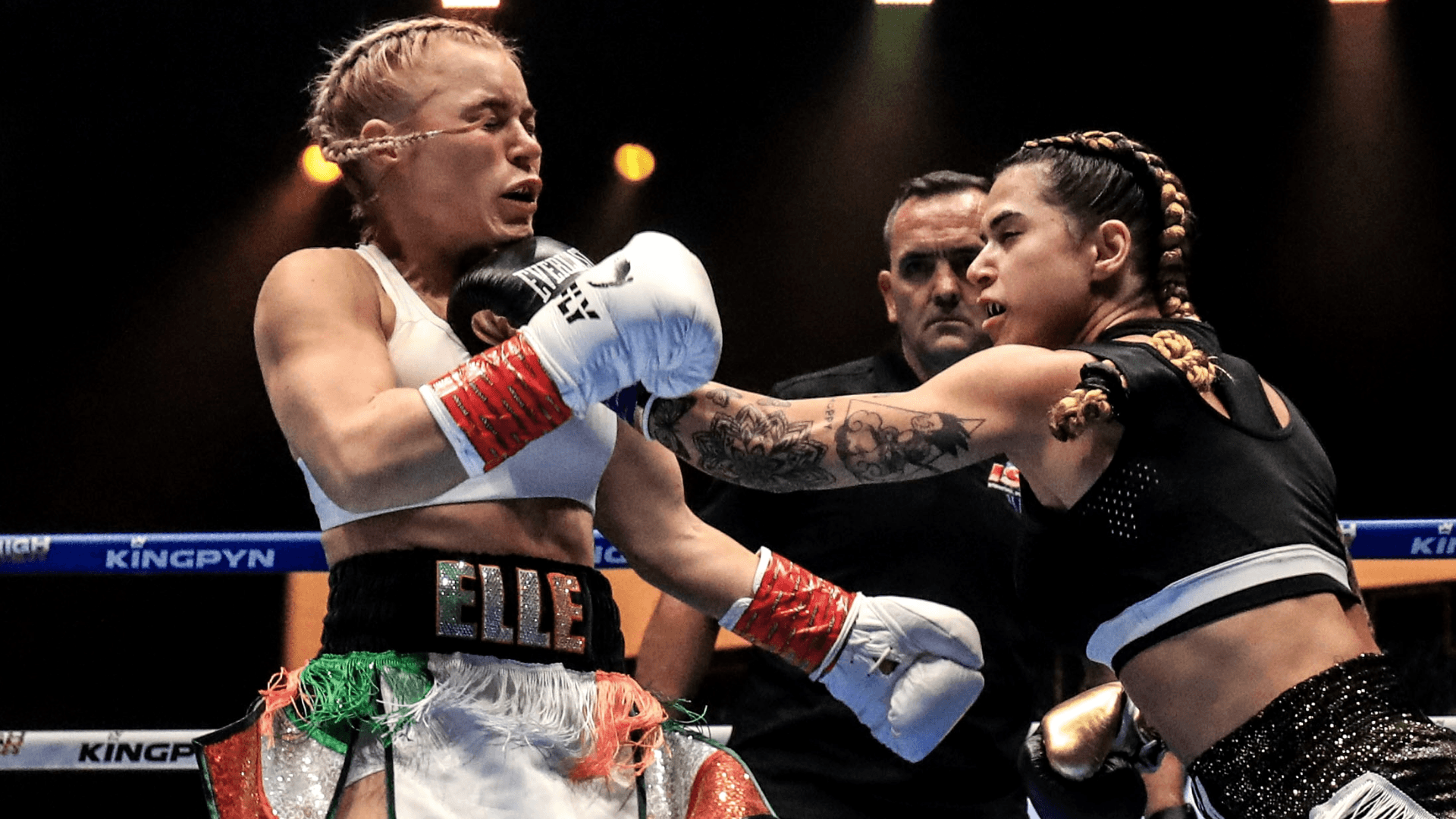 Watch Jully Poca vs. Elle Brooke: Full Fight Online | DAZN CA