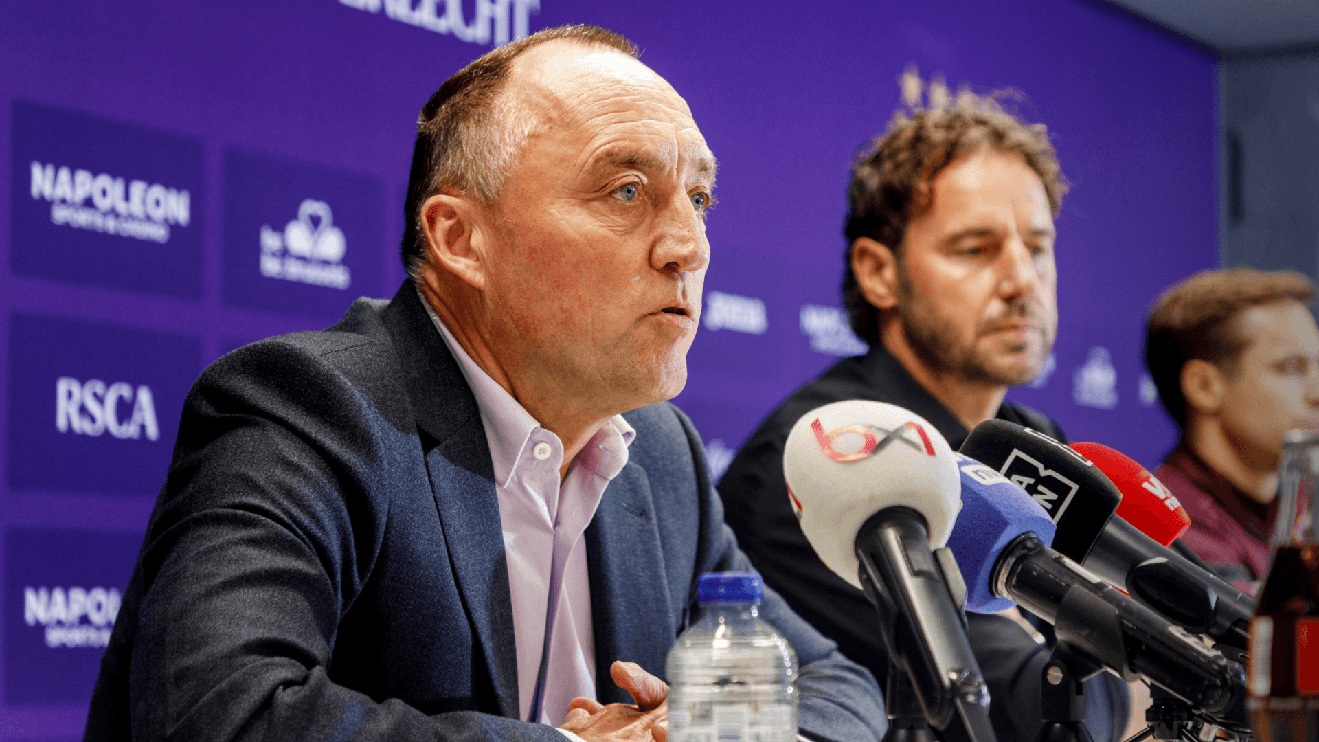 Watch Press Conference: Wouter Vandenhaute & Olivier Renard Online ...