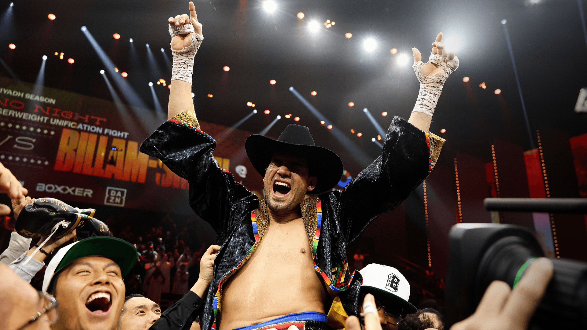 Watch This Week in Boxing: Zurdo Comes Through CBS War Online | DAZN US