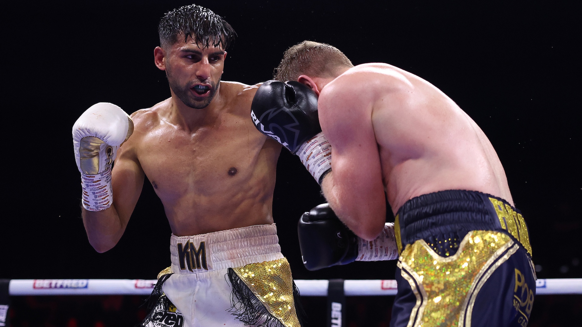 Watch Majid vs. Farrell: Full Fight Online | DAZN TH