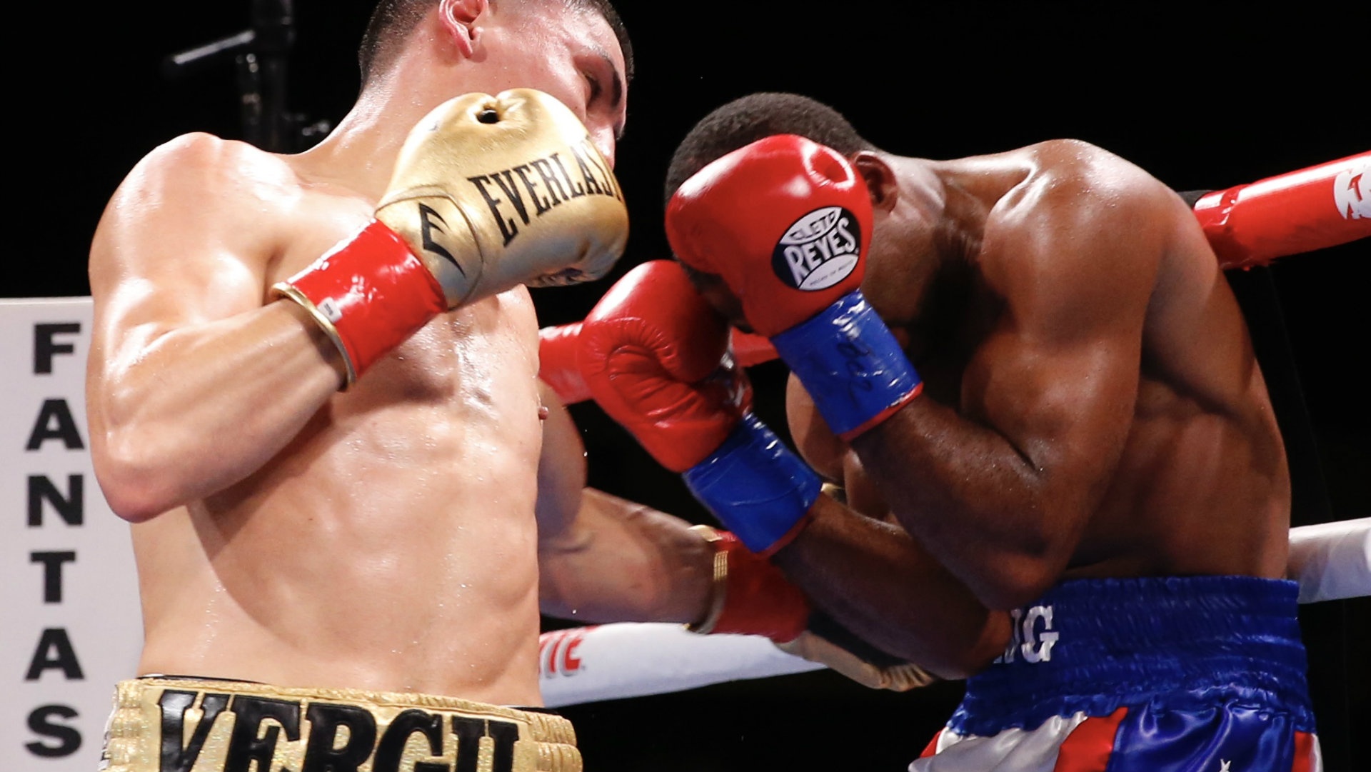 Watch Ortiz Jr. vs. Solomon (2019) Online | DAZN PS