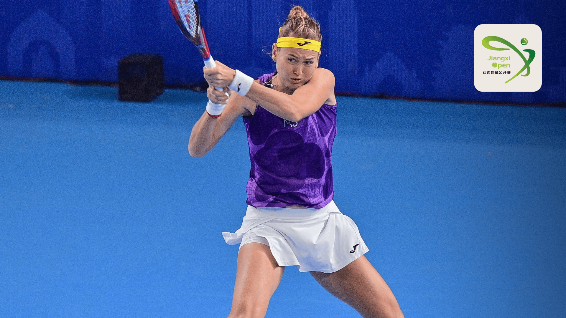 شاهد Bouzkova vs. Golubic على الإنترنت | DAZN PS