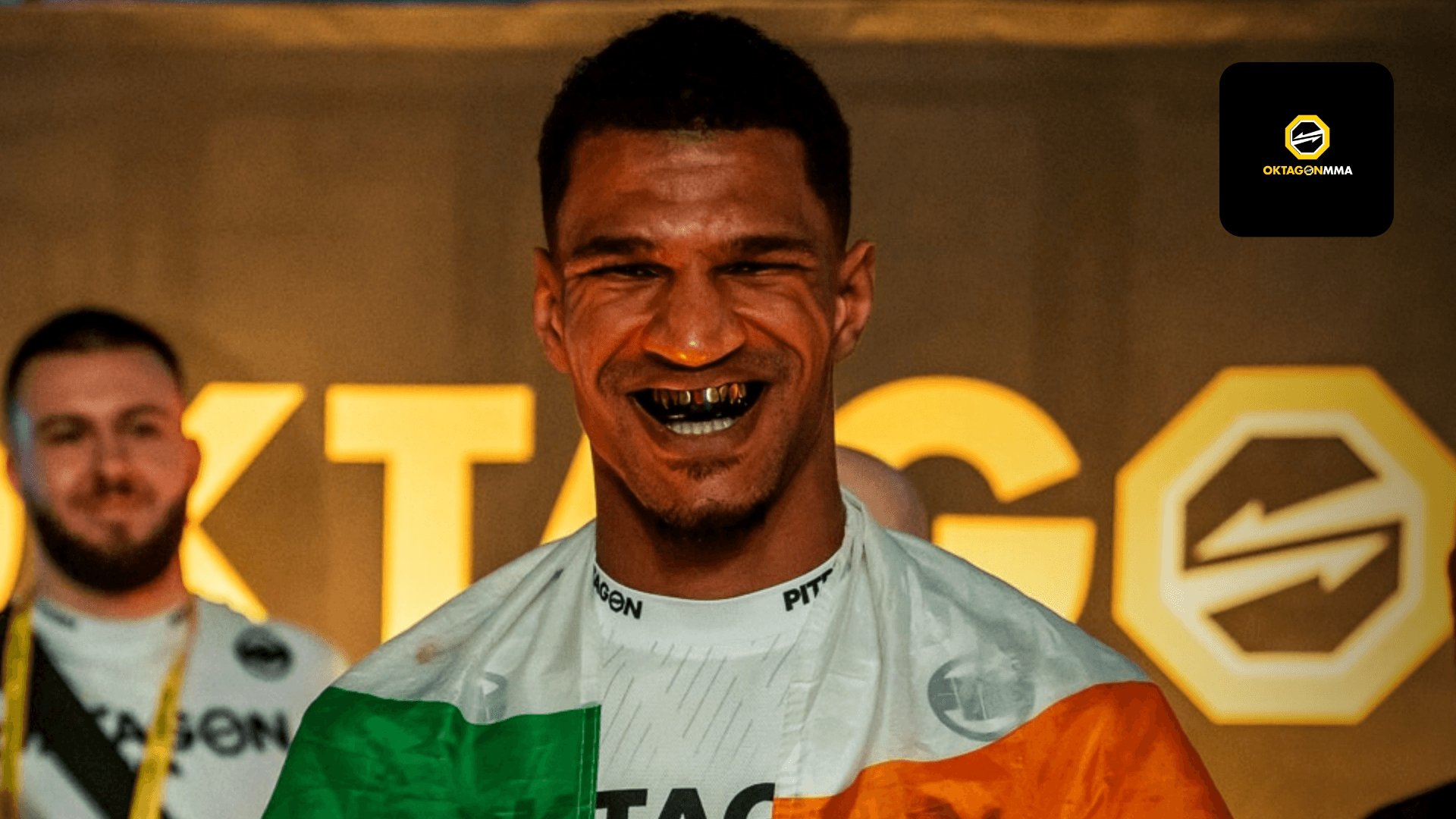 Regarder Frimpong vs. Mullen : face à face Online | DAZN CA