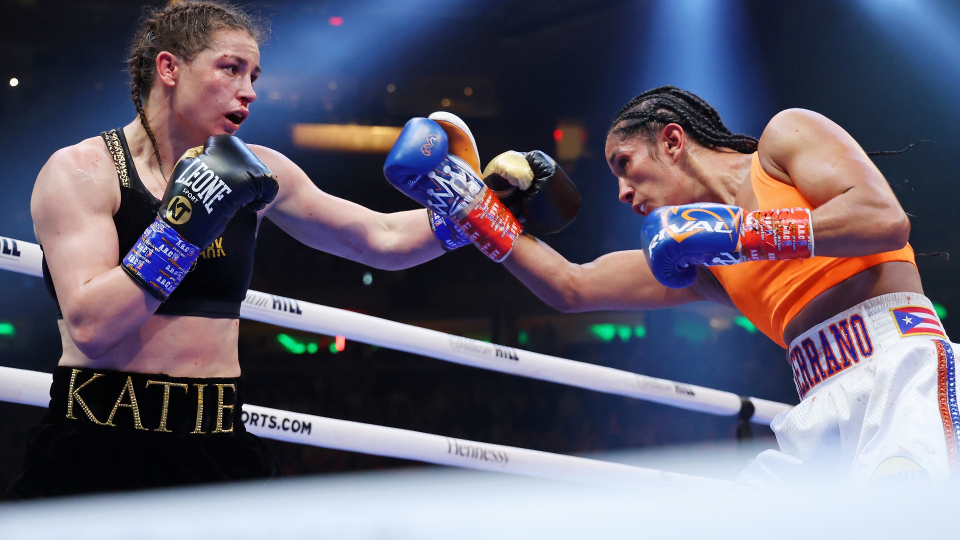 Watch Taylor vs. Serrano (2022) Online | DAZN CA