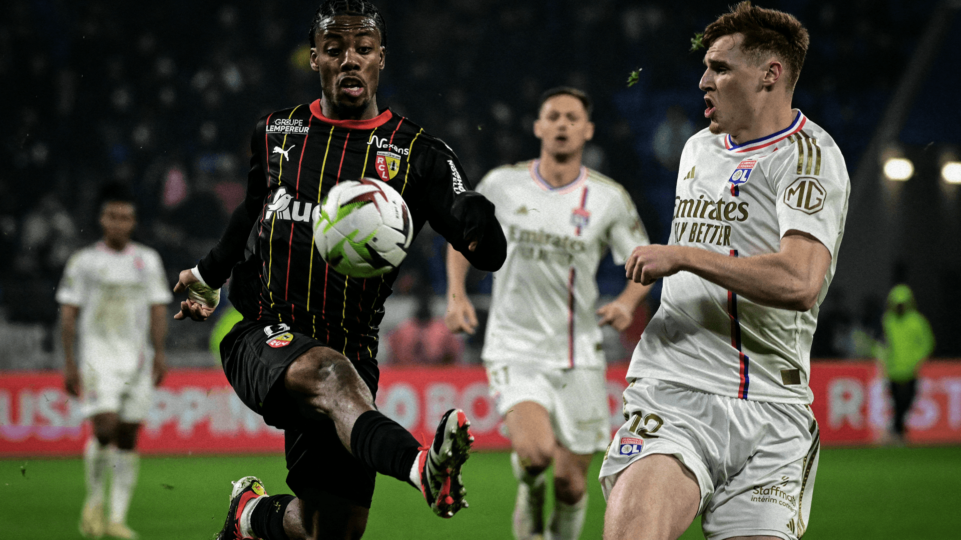 Watch Greatest matches: Lens - Lyon - All to play for Online | DAZN BE