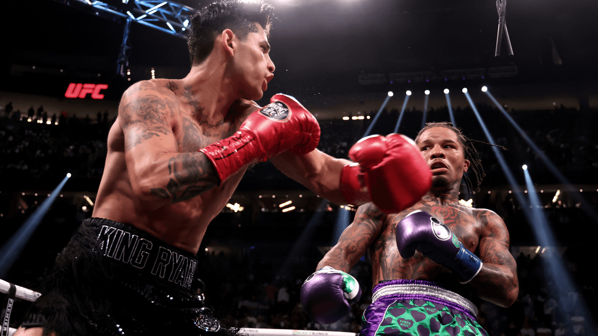Watch Davis vs. Garcia (2023) Online | DAZN LU