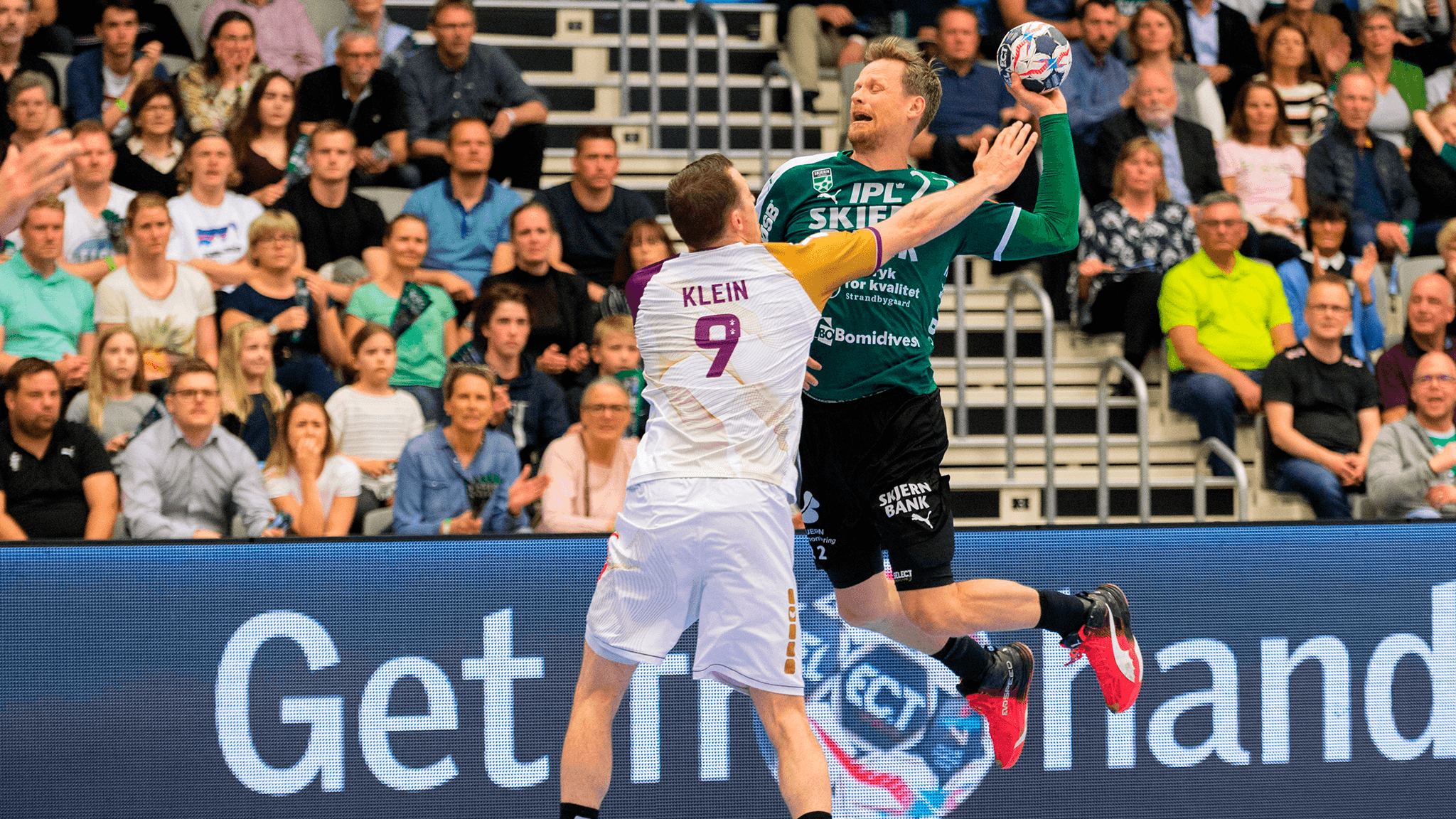 Watch Handball Live Stream Online | DAZN CA