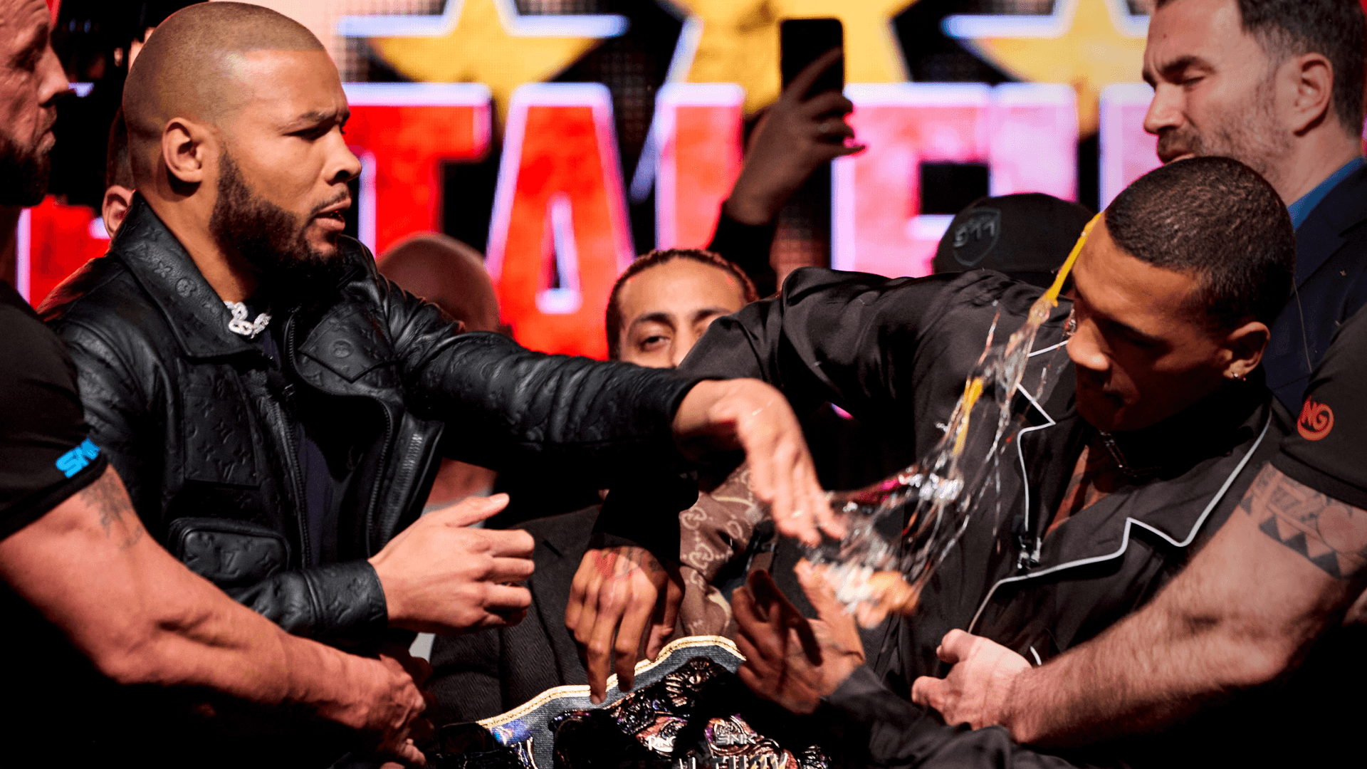 شاهد يوبانك جونيور ضد بين: أبرز لقطات المؤتمر الصحفي في مانشستر على ...