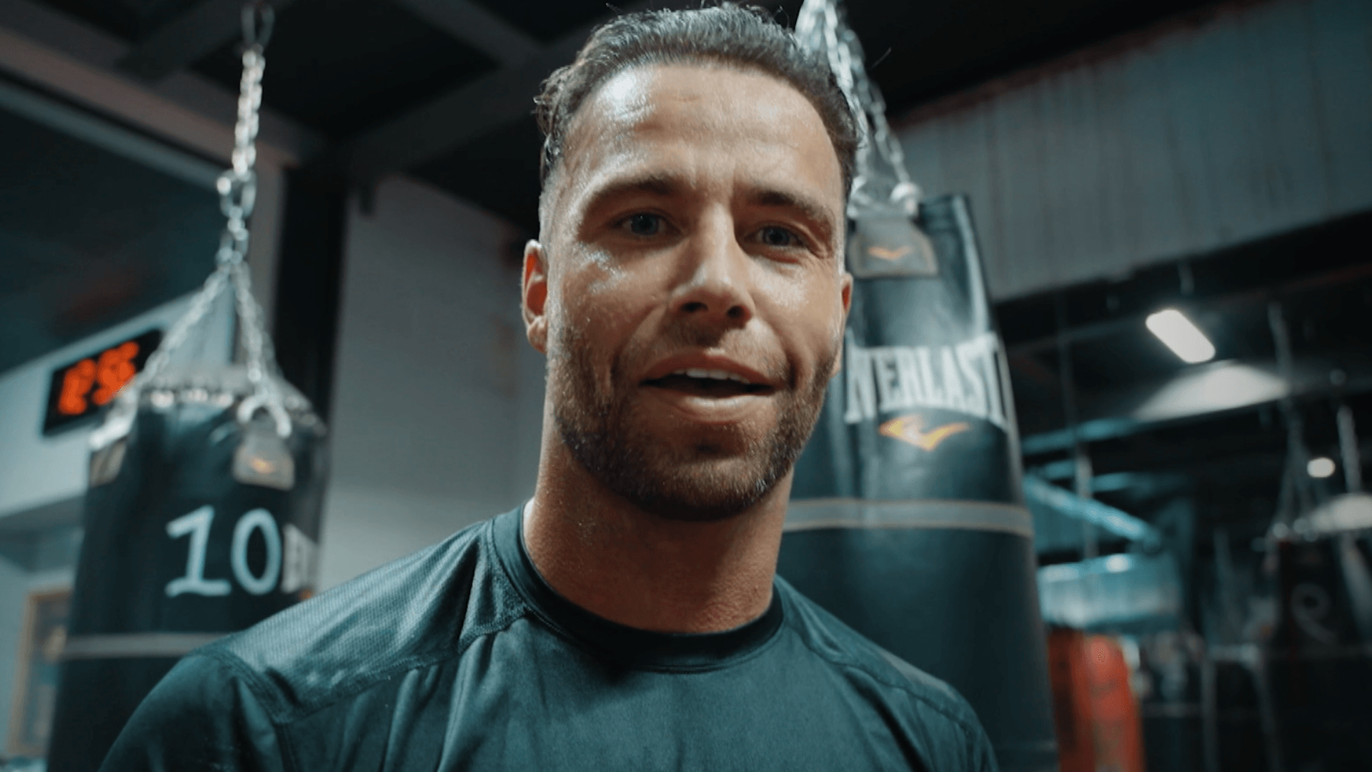 Watch Denny vs. Cash: Make the Days Count Online | DAZN JP