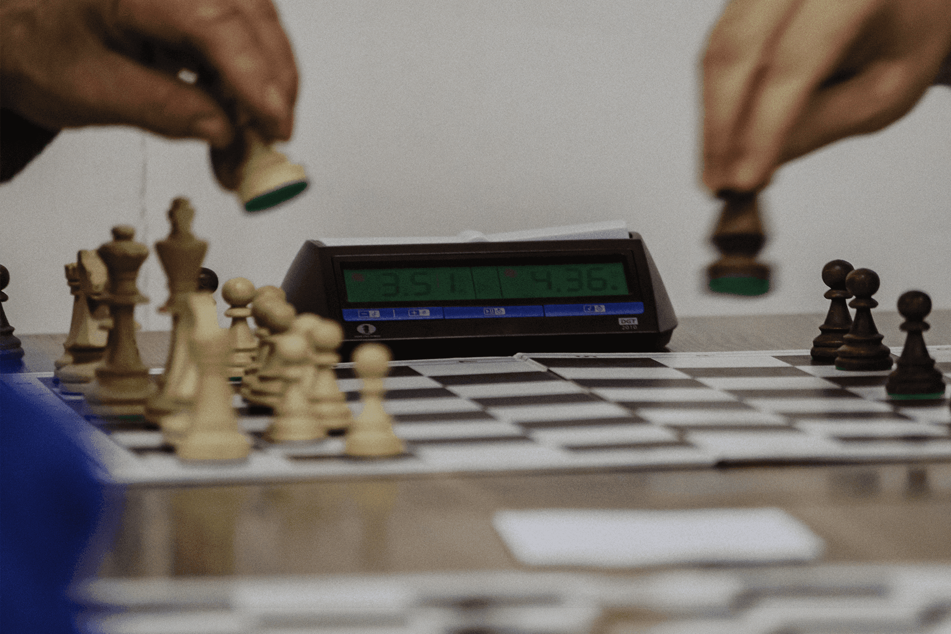 Watch Champions Chess Tour Live Stream | DAZN IT