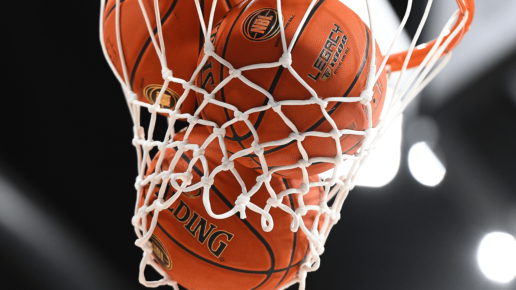 Regardez Basketball en direct | DAZN FR