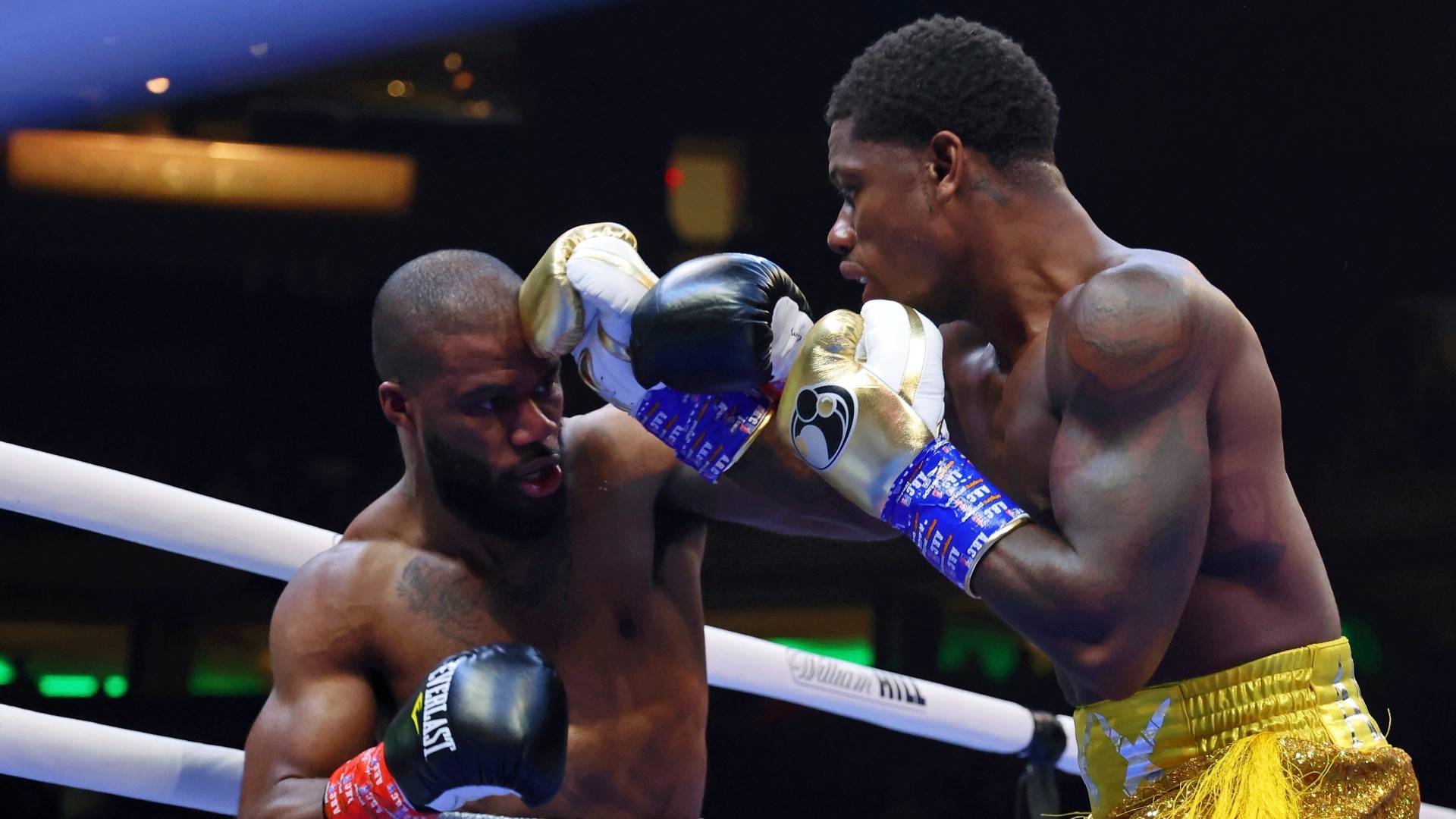 شاهد Williams vs. Booker (2022) على الإنترنت | DAZN BH