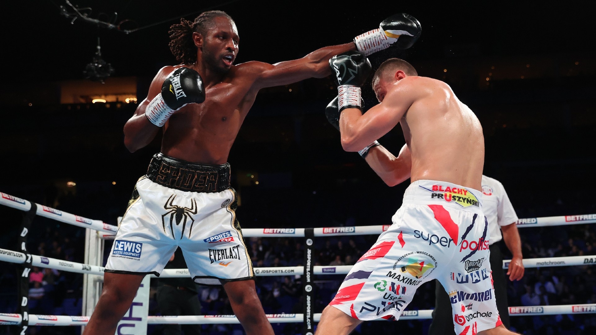 Assista agora mesmo a Richards vs. Matyja (2021) | DAZN BR