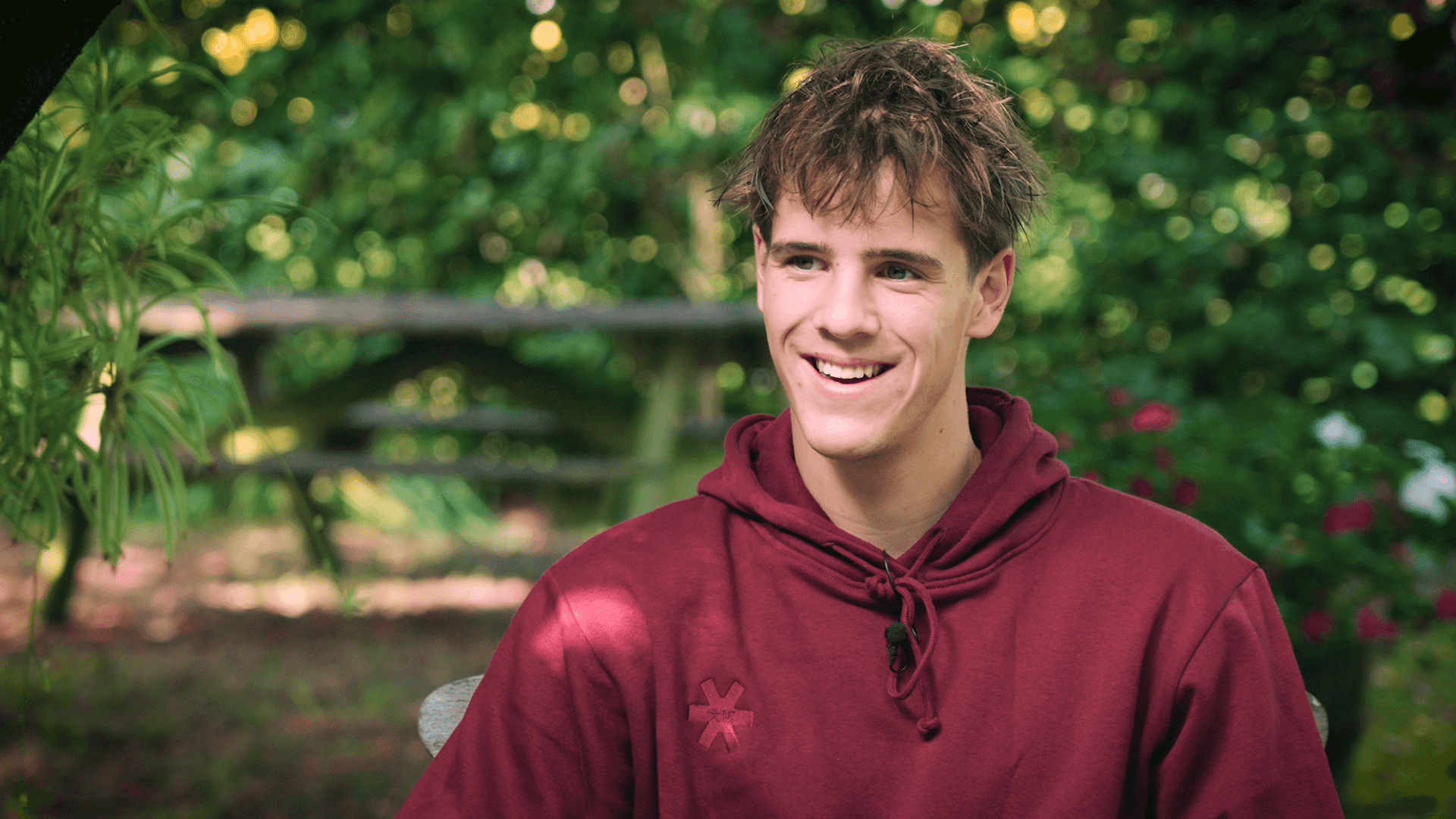 Bekijk Lucas Balthazar - Back Stick-livestreams online | DAZN BE