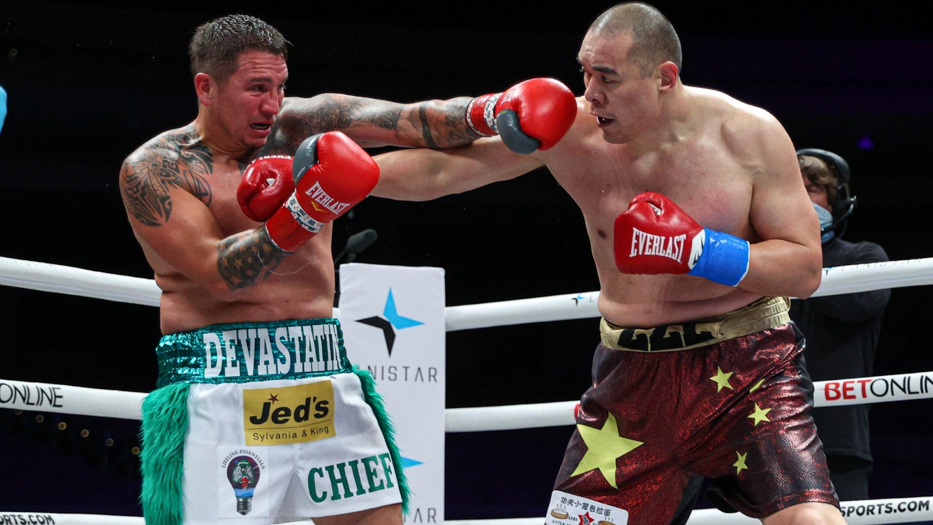 Watch Zhang vs. D. Vargas (2020) Online | DAZN CA