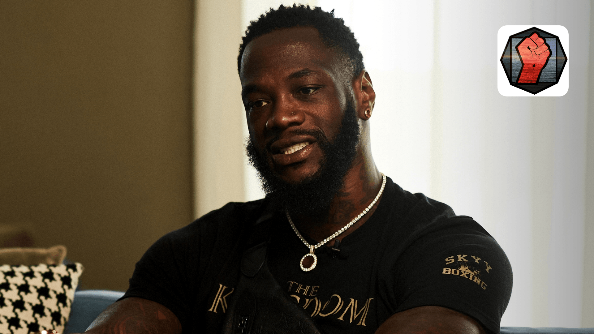 Watch Wilder: 'Fury Saved by Ref vs. Usyk' Online | DAZN JP