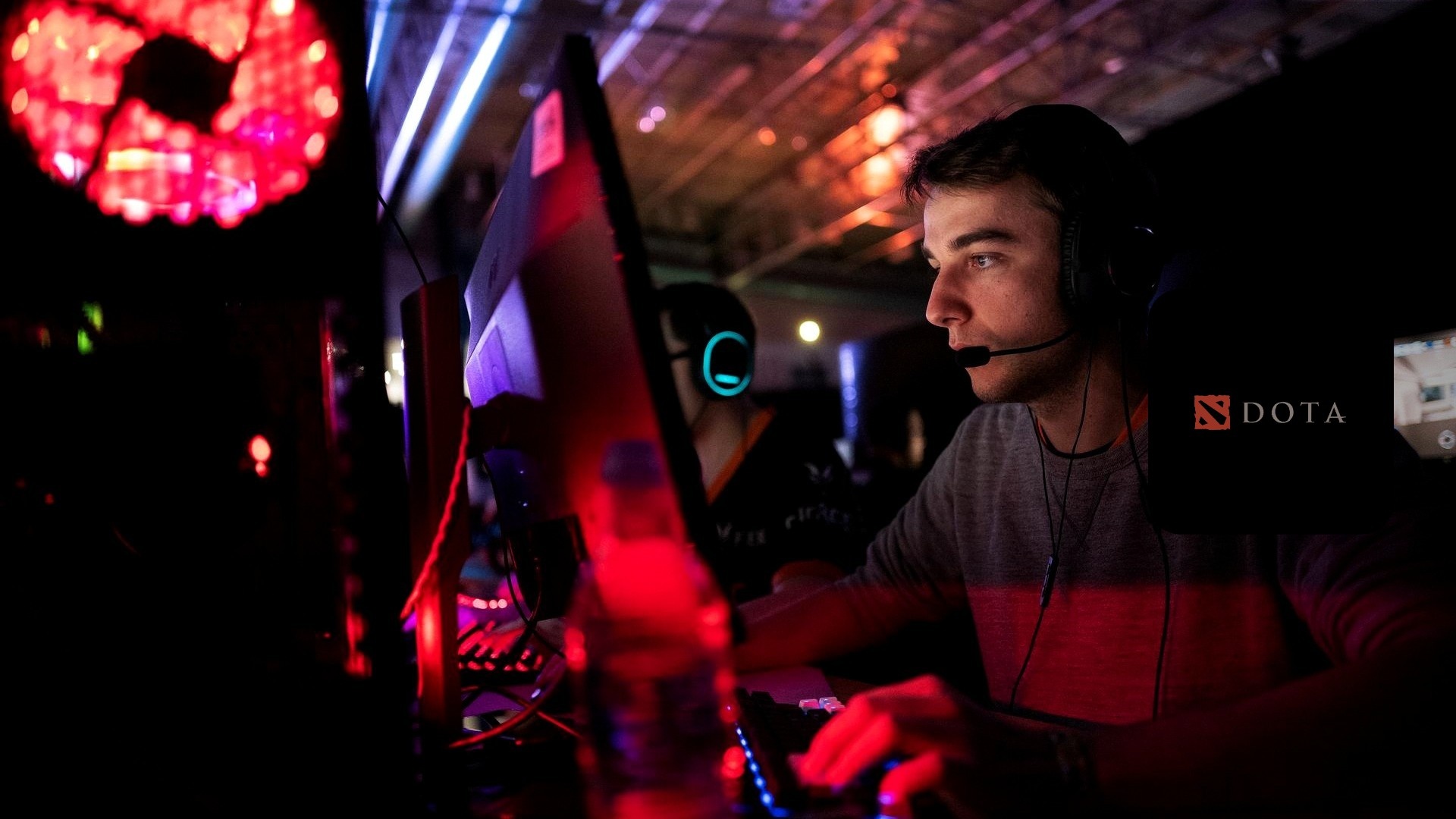 Watch Dota 2 - Day 8 - Secondary Area 2 Stream Live Stream | DAZN JP