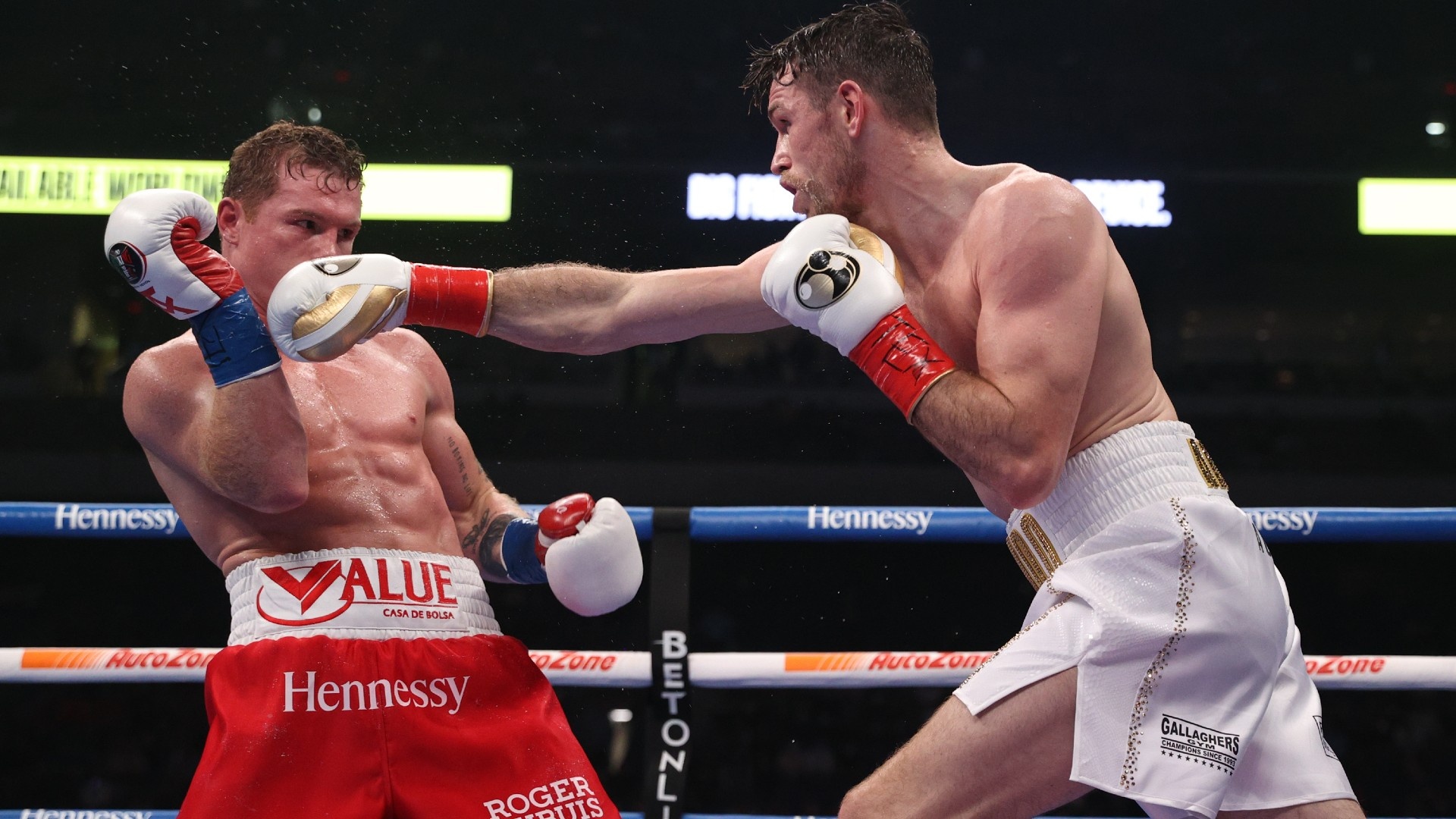 Watch Canelo vs. Smith (2020) Online | DAZN TH