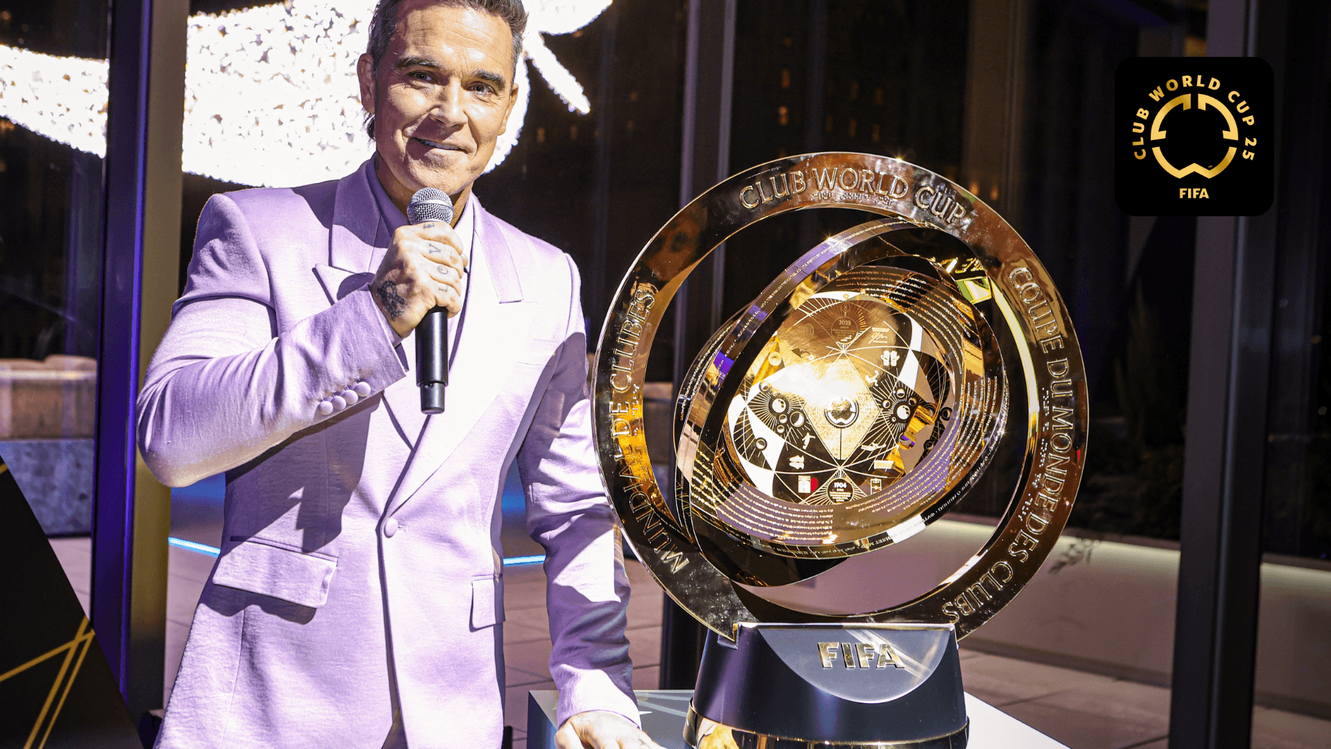 Watch Chasing the Trophy: New York City Online | DAZN US