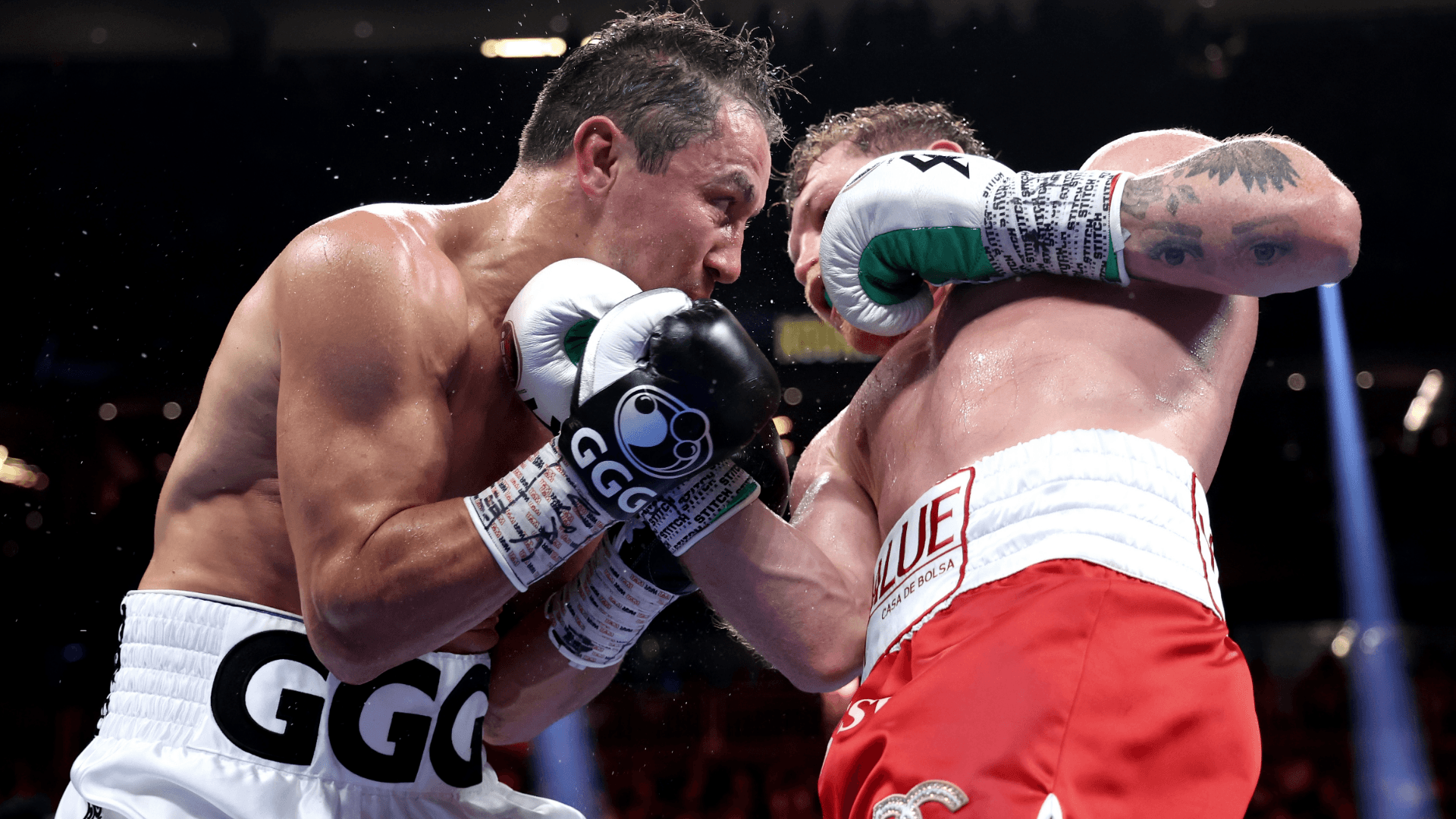 Watch Canelo vs. GGG III (2022) Online | DAZN ES