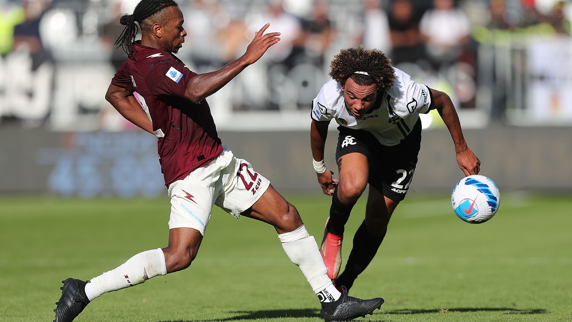 スペツィア Vs サレルニターナ 第8節 をライブ 中継 1ヶ月お試し¥0 Dazn Jp